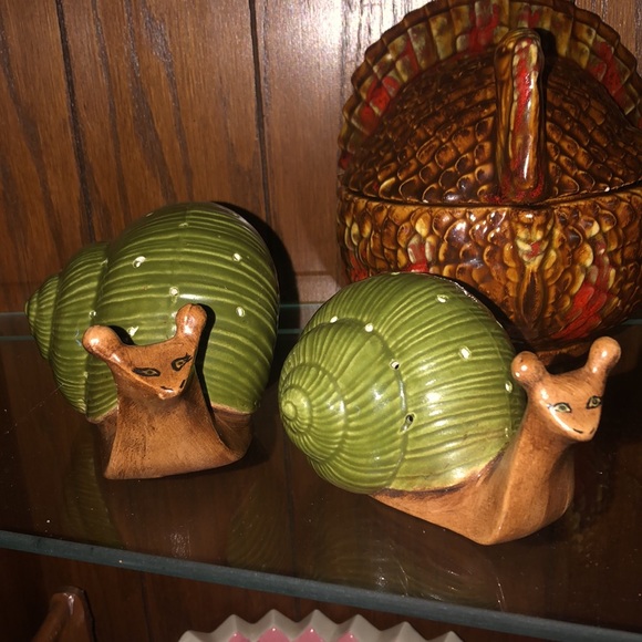 Kitchen | Vintage Snails Salt Pepper Shakers | Poshmark